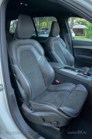 Balts Volvo XC90 2022 Tallina, ar dzinēja tilpumu 2.00 L un nobraukumu 47 tūkst. km par 53900 €, foto 13 vietnē AUTOMOTO.COM.LV