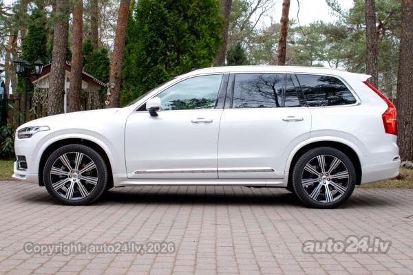 Balts Volvo XC90 2023 Tallina, ar dzinēja tilpumu 2.00 L un nobraukumu 31 tūkst. km par 66990 €, foto 6 vietnē AUTOMOTO.COM.LV
