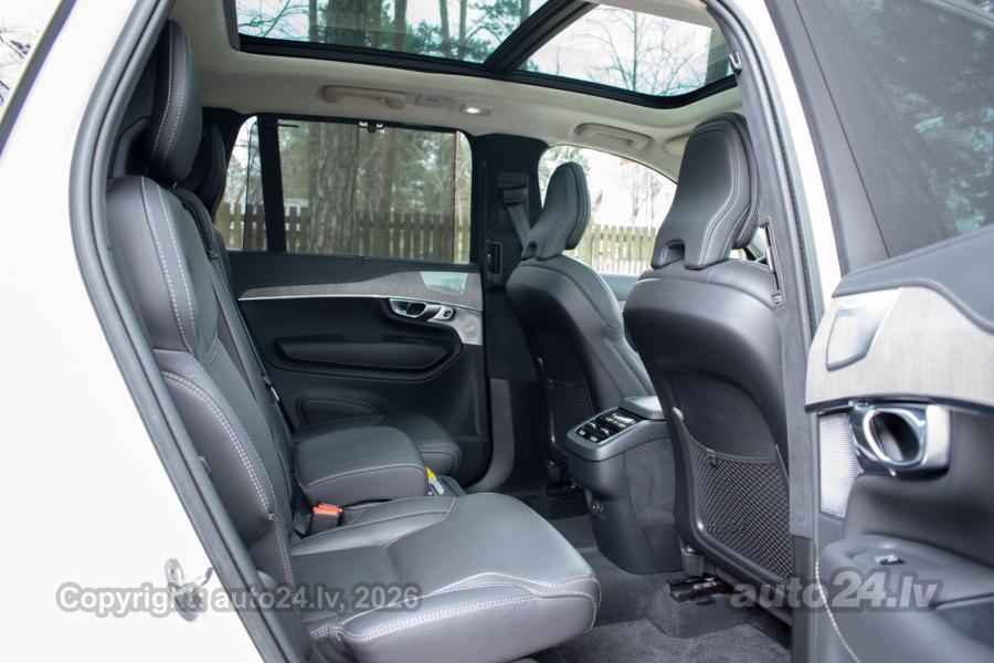 Balts Volvo XC90 2023 Tallina, ar dzinēja tilpumu 2.00 L un nobraukumu 31 tūkst. km par 66990 €, foto 13 vietnē AUTOMOTO.COM.LV