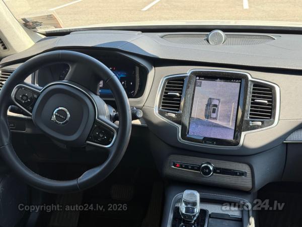 Balts Volvo XC90 2023 Tallina, ar dzinēja tilpumu 2.00 L un nobraukumu 57 tūkst. km par 59900 €, foto 3 vietnē AUTOMOTO.COM.LV