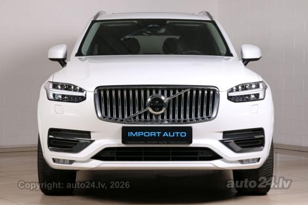 Balts Volvo XC90 2023 Tallina, ar dzinēja tilpumu 2.00 L un nobraukumu 87 tūkst. km par 44990 €, foto 4 vietnē AUTOMOTO.COM.LV