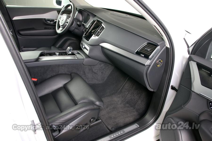 Balts Volvo XC90 2023 Tallina, ar dzinēja tilpumu 2.00 L un nobraukumu 87 tūkst. km par 44990 €, foto 21 vietnē AUTOMOTO.COM.LV