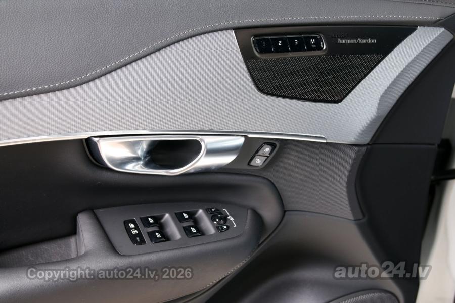 Balts Volvo XC90 2023 Tallina, ar dzinēja tilpumu 2.00 L un nobraukumu 87 tūkst. km par 44990 €, foto 26 vietnē AUTOMOTO.COM.LV