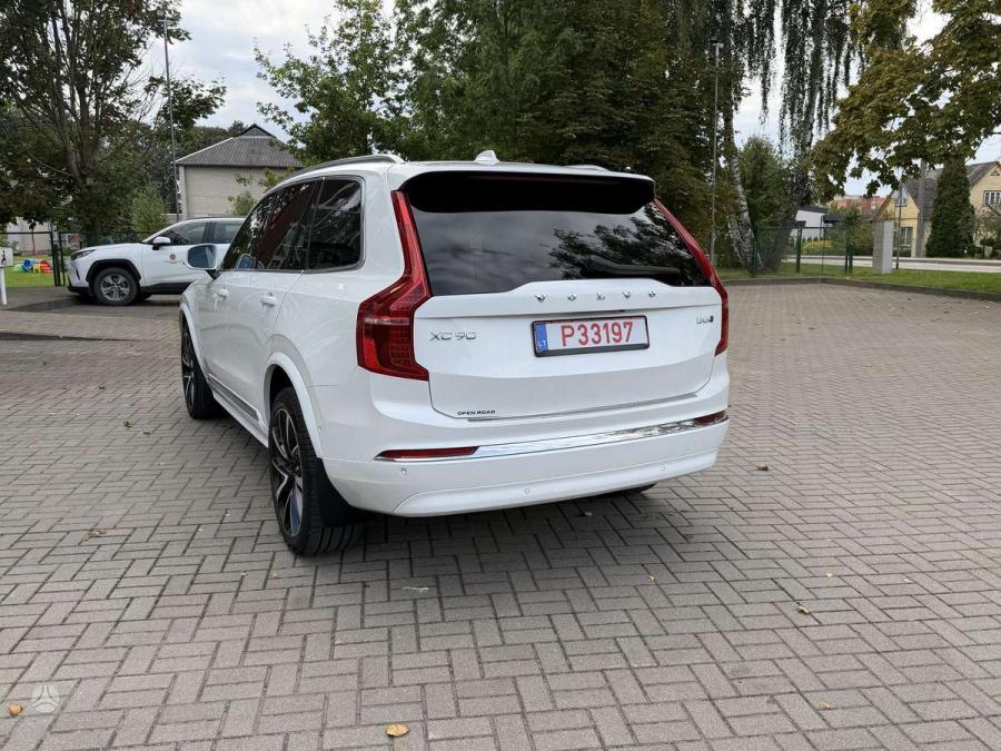 Balts Volvo XC90 2023 Šakiai, ar dzinēja tilpumu 1.97 L un nobraukumu 19 tūkst. km par 40800 €, foto 8 vietnē AUTOMOTO.COM.LV