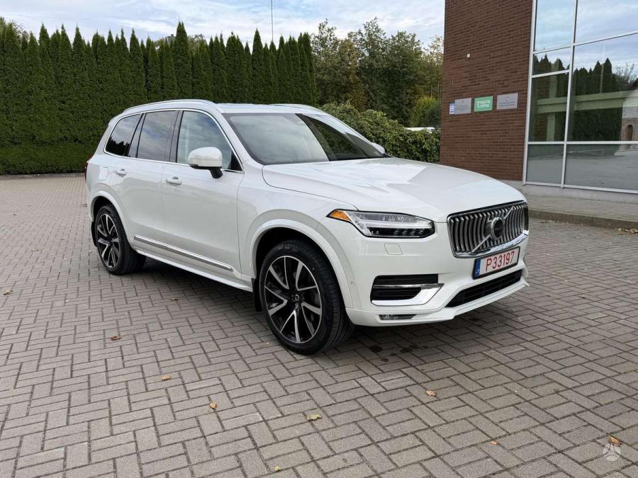 Balts Volvo XC90 2023 Šakiai, ar dzinēja tilpumu 1.97 L un nobraukumu 19 tūkst. km par 40800 €, foto 13 vietnē AUTOMOTO.COM.LV