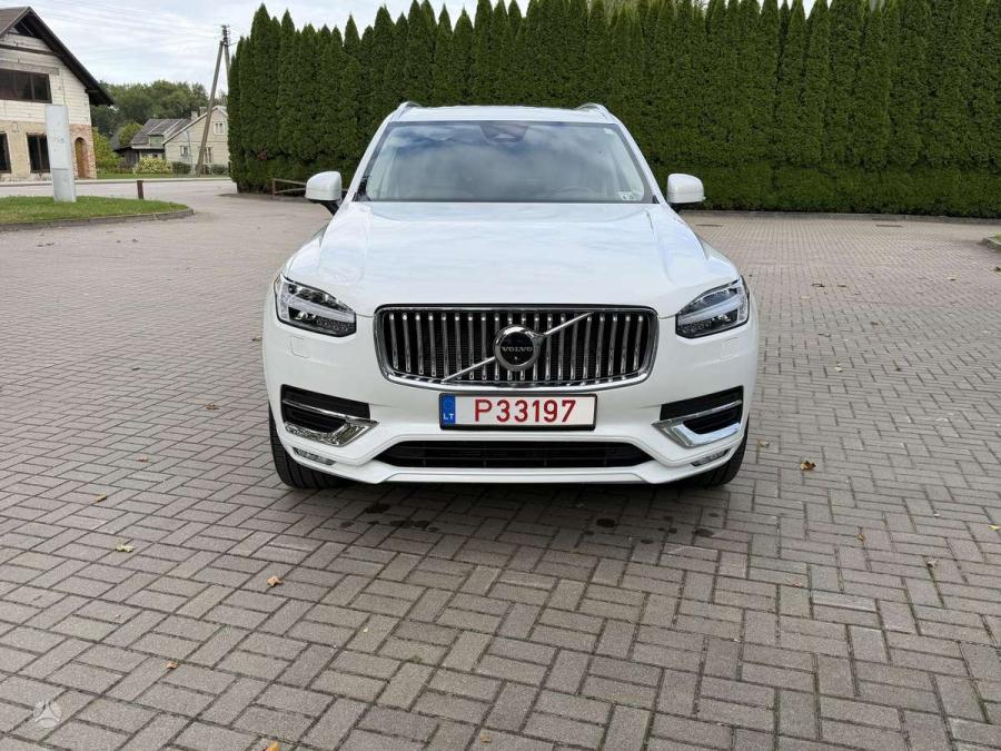 Balts Volvo XC90 2023 Šakiai, ar dzinēja tilpumu 1.97 L un nobraukumu 19 tūkst. km par 40800 €, foto 15 vietnē AUTOMOTO.COM.LV
