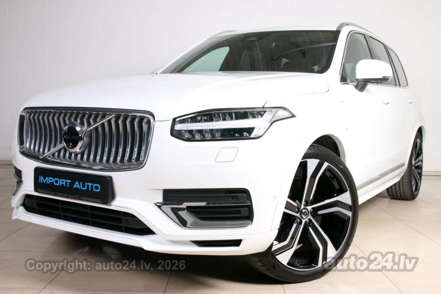 Balts Volvo XC90 2024 Tallina, ar dzinēja tilpumu 2.00 L un nobraukumu 21 tūkst. km par 72990 €, foto 1 vietnē AUTOMOTO.COM.LV