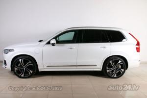 Balts Volvo XC90 2024 Tallina, ar dzinēja tilpumu 2.00 L un nobraukumu 21 tūkst. km par 72990 €, foto 4 vietnē AUTOMOTO.COM.LV