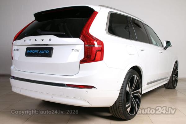 White Volvo XC90 2024 in Tallinn, with an engine capacity of 2.00 L and mileage of 21 thousand km for 72990 €, photo 6 on AUTOMOTO.COM.LV