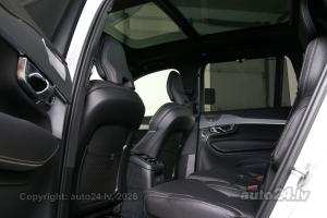 Balts Volvo XC90 2024 Tallina, ar dzinēja tilpumu 2.00 L un nobraukumu 21 tūkst. km par 72990 €, foto 12 vietnē AUTOMOTO.COM.LV