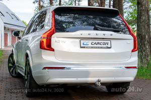 White Volvo XC90 2024 in Tallinn, with an engine capacity of 2.00 L and mileage of 27 thousand km for 69900 €, photo 8 on AUTOMOTO.COM.LV
