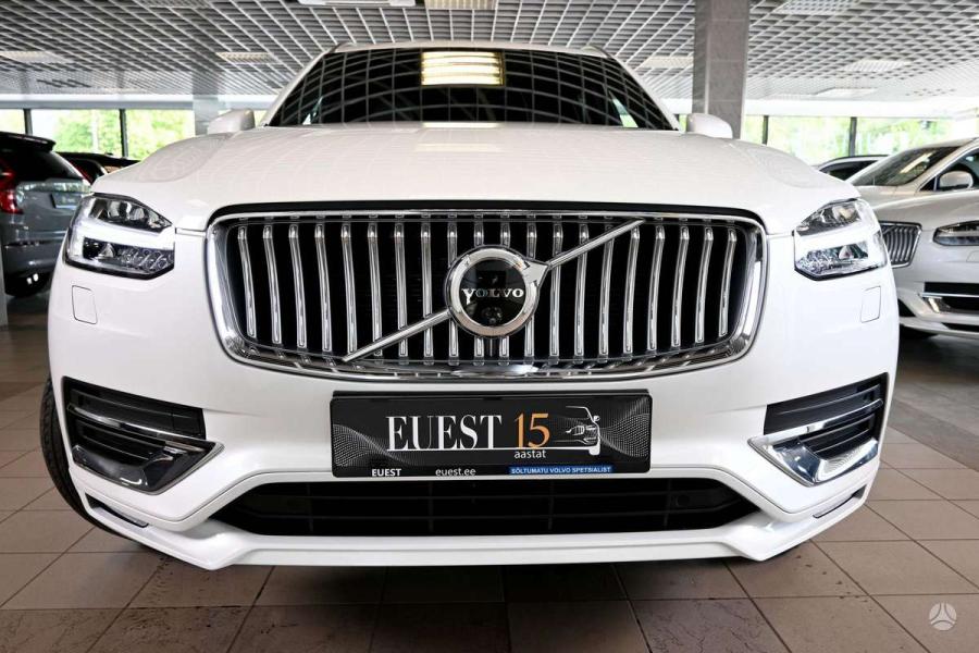 White Volvo XC90 2024 in Tallinn, with an engine capacity of 1.97 L and mileage of 26 thousand km for 61990 €, photo 6 on AUTOMOTO.COM.LV