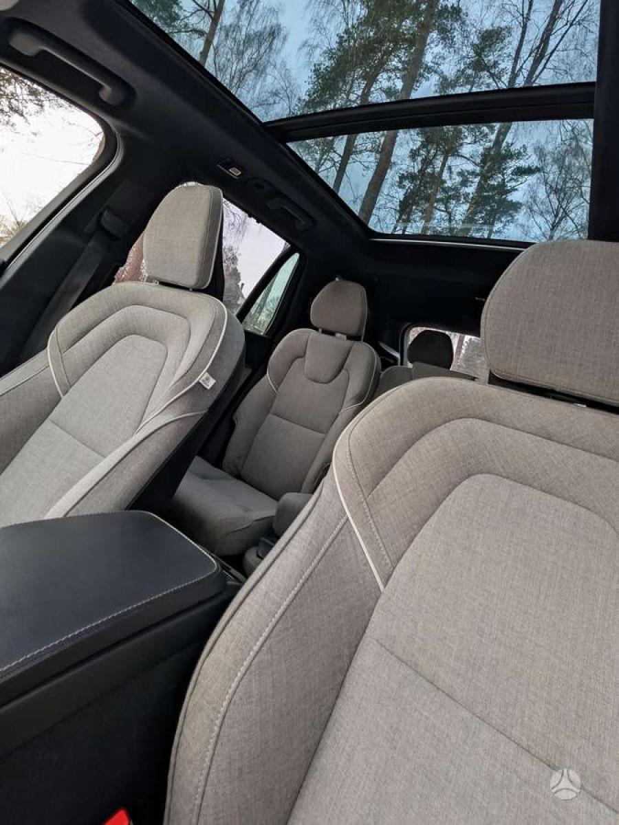 Balts Volvo XC90 2024 Rīga, ar dzinēja tilpumu 1.97 L un nobraukumu 45 tūkst. km par 57000 €, foto 12 vietnē AUTOMOTO.COM.LV