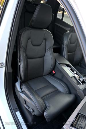 Balts Volvo XC90 2024 Tallina, ar dzinēja tilpumu 2.00 L un nobraukumu 29 tūkst. km par 62880 €, foto 11 vietnē AUTOMOTO.COM.LV