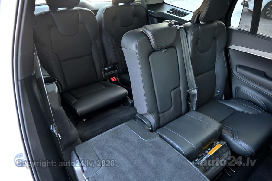 Balts Volvo XC90 2024 Tallina, ar dzinēja tilpumu 2.00 L un nobraukumu 29 tūkst. km par 62880 €, foto 13 vietnē AUTOMOTO.COM.LV