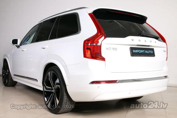 Balts Volvo XC90 2024 Pērnava, ar dzinēja tilpumu 2.00 L un nobraukumu 49 tūkst. km par 66990 €, foto 5 vietnē AUTOMOTO.COM.LV