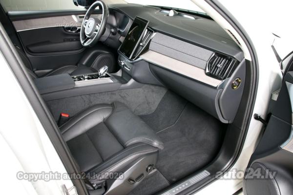 Balts Volvo XC90 2025 Tallina, ar dzinēja tilpumu 2.00 L un nobraukumu 13 tūkst. km par 84990 €, foto 9 vietnē AUTOMOTO.COM.LV