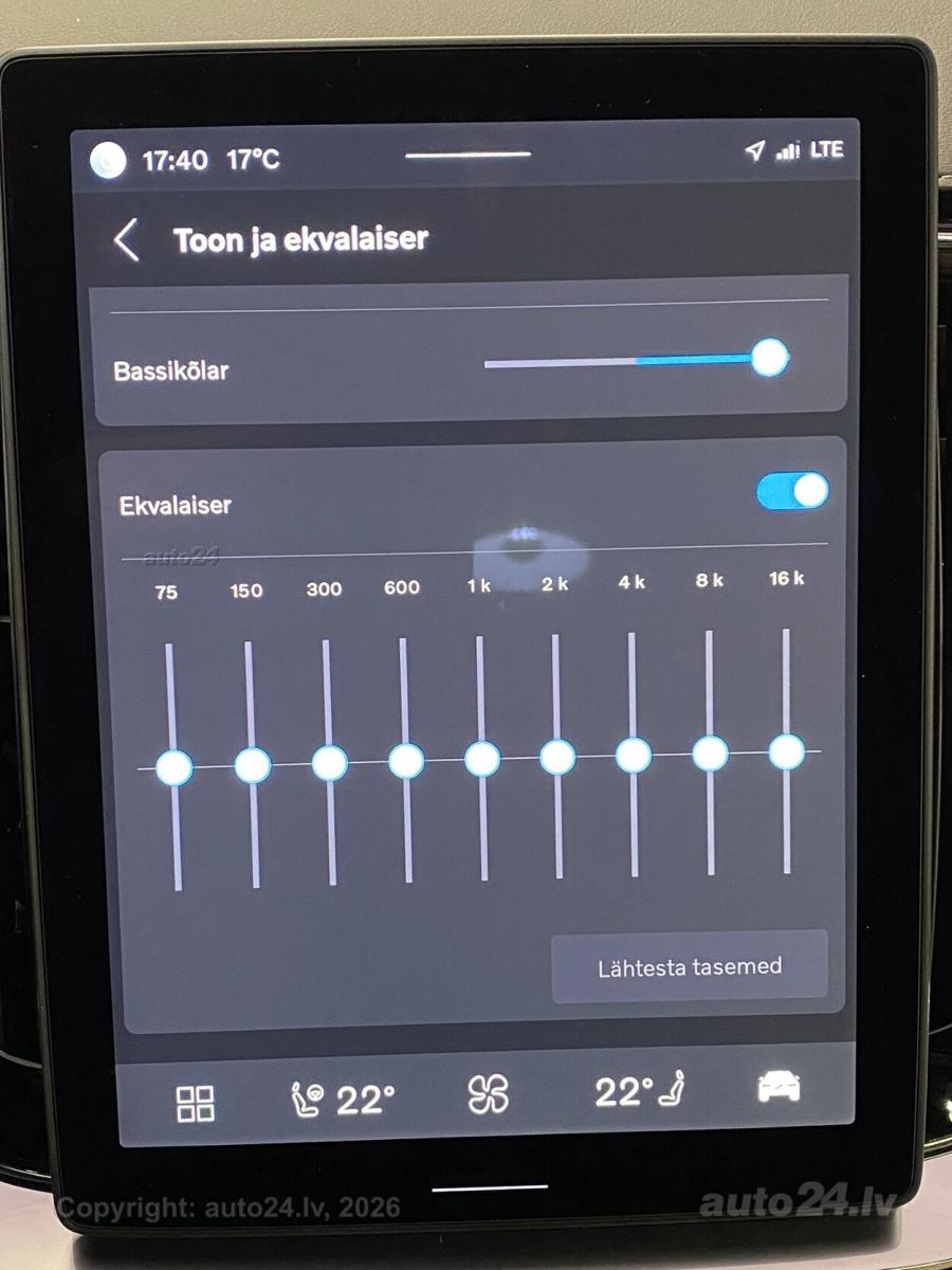 White Volvo XC90 2025 in Tallinn, with an engine capacity of 2.00 L and mileage of 13 thousand km for 84990 €, photo 25 on AUTOMOTO.COM.LV