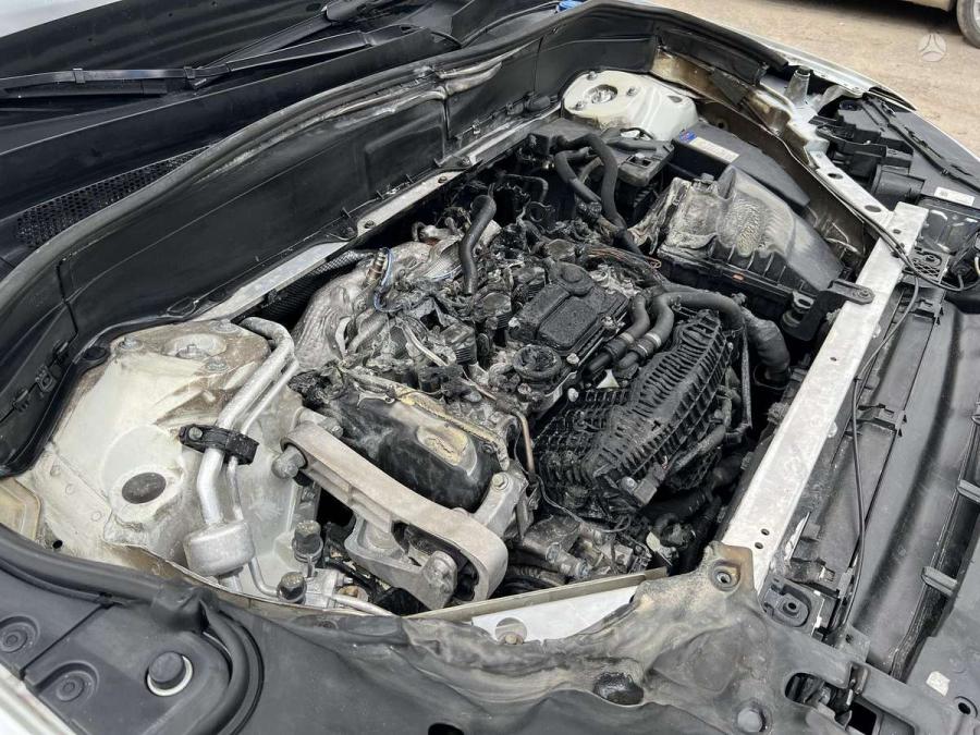 Balts Volvo XC90 2025 Kauņa, ar dzinēja tilpumu 1.97 L un nobraukumu 25 tūkst. km par 44900 €, foto 9 vietnē AUTOMOTO.COM.LV