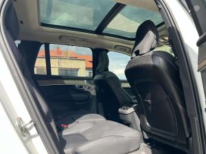 Balts Volvo XC90 2025 Kauņa, ar dzinēja tilpumu 1.97 L un nobraukumu 25 tūkst. km par 44900 €, foto 15 vietnē AUTOMOTO.COM.LV