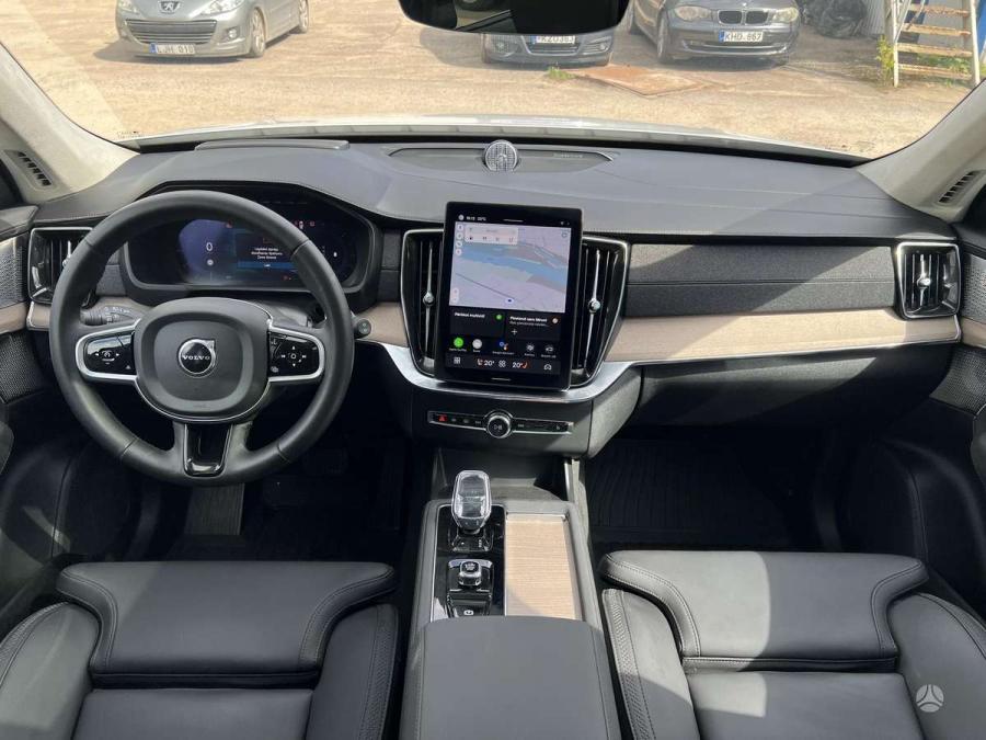 Balts Volvo XC90 2025 Kauņa, ar dzinēja tilpumu 1.97 L un nobraukumu 25 tūkst. km par 44900 €, foto 18 vietnē AUTOMOTO.COM.LV