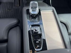 Balts Volvo XC90 2025 Kauņa, ar dzinēja tilpumu 1.97 L un nobraukumu 25 tūkst. km par 44900 €, foto 23 vietnē AUTOMOTO.COM.LV