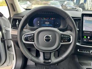 Balts Volvo XC90 2025 Kauņa, ar dzinēja tilpumu 1.97 L un nobraukumu 25 tūkst. km par 44900 €, foto 33 vietnē AUTOMOTO.COM.LV