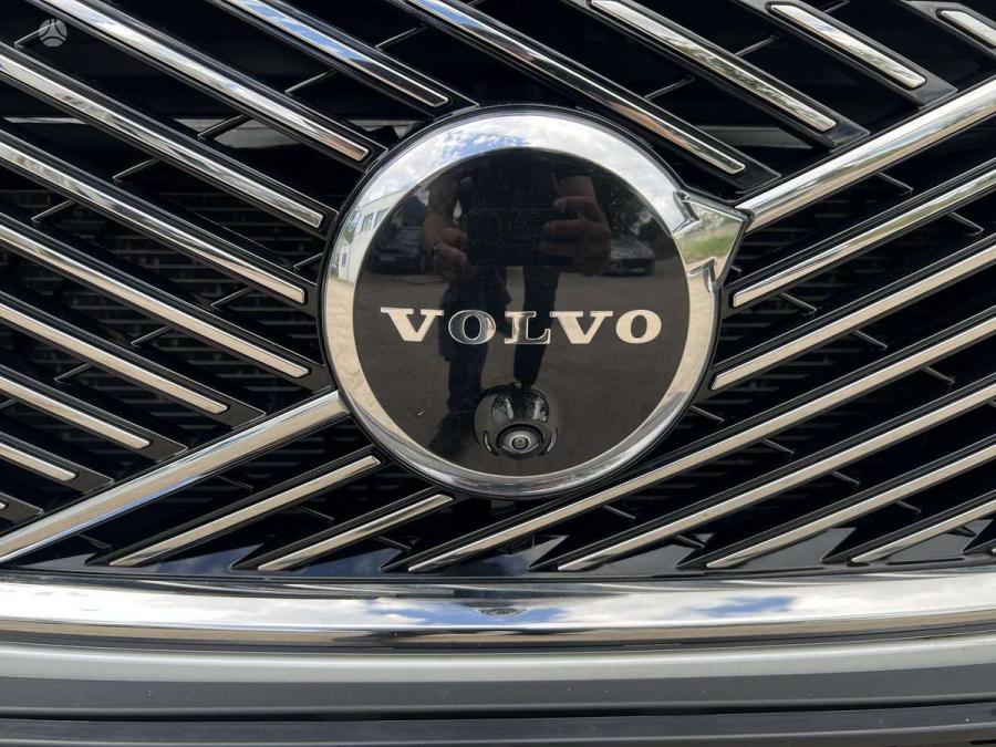 Balts Volvo XC90 2025 Kauņa, ar dzinēja tilpumu 1.97 L un nobraukumu 25 tūkst. km par 44900 €, foto 49 vietnē AUTOMOTO.COM.LV