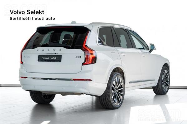 Balts Volvo XC90 2025 Rīga, ar dzinēja tilpumu 2.00 L un nobraukumu 12 tūkst. km par 59900 €, foto 2 vietnē AUTOMOTO.COM.LV