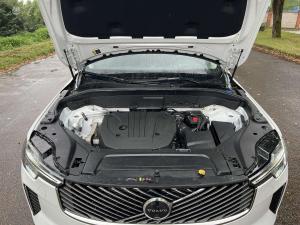 Balts Volvo XC90 2025 Kauņa, ar dzinēja tilpumu 1.97 L un nobraukumu 25 tūkst. km par 60900 €, foto 8 vietnē AUTOMOTO.COM.LV