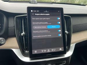 Balts Volvo XC90 2025 Kauņa, ar dzinēja tilpumu 1.97 L un nobraukumu 25 tūkst. km par 60900 €, foto 30 vietnē AUTOMOTO.COM.LV