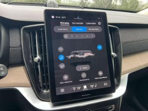 Balts Volvo XC90 2025 Kauņa, ar dzinēja tilpumu 1.97 L un nobraukumu 25 tūkst. km par 60900 €, foto 32 vietnē AUTOMOTO.COM.LV