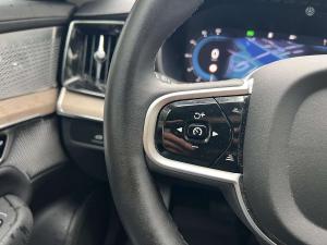 Balts Volvo XC90 2025 Kauņa, ar dzinēja tilpumu 1.97 L un nobraukumu 25 tūkst. km par 60900 €, foto 36 vietnē AUTOMOTO.COM.LV