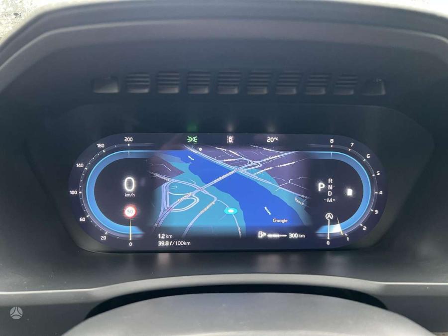 Balts Volvo XC90 2025 Kauņa, ar dzinēja tilpumu 1.97 L un nobraukumu 25 tūkst. km par 60900 €, foto 37 vietnē AUTOMOTO.COM.LV
