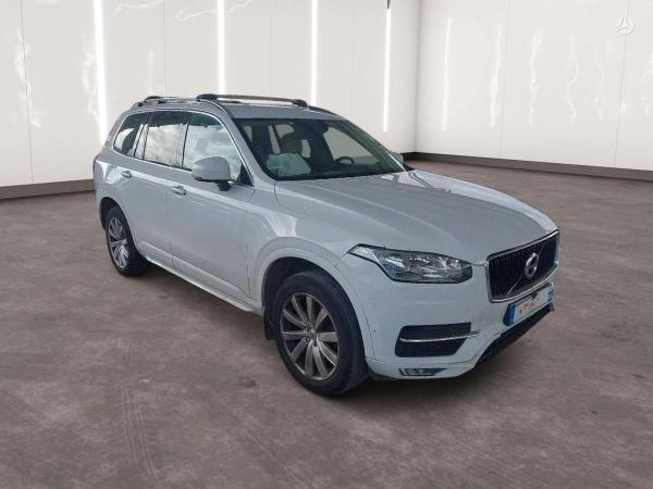 White Volvo XC90 2016 in Kaunas, with an engine capacity of 2.00 L and mileage of 260 thousand km for 11900 €, photo 2 on AUTOMOTO.COM.LV