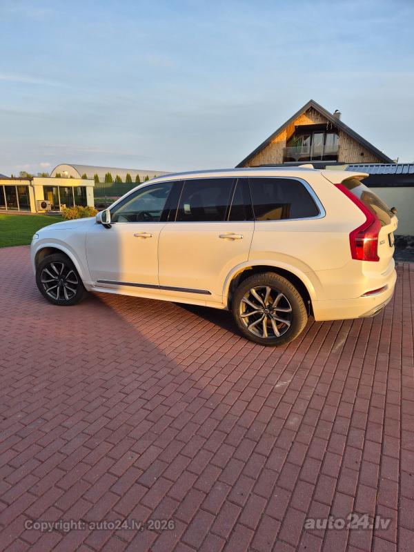 White Volvo XC90 2019 in Tallinn, with an engine capacity of 2.00 L and mileage of 213 thousand km for 30000 €, photo 4 on AUTOMOTO.COM.LV