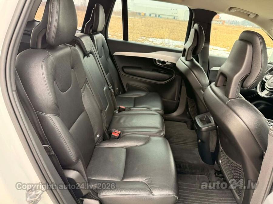 Balts Volvo XC90 2016 Tallina, ar dzinēja tilpumu 2.00 L un nobraukumu 300 tūkst. km par 20000 €, foto 7 vietnē AUTOMOTO.COM.LV