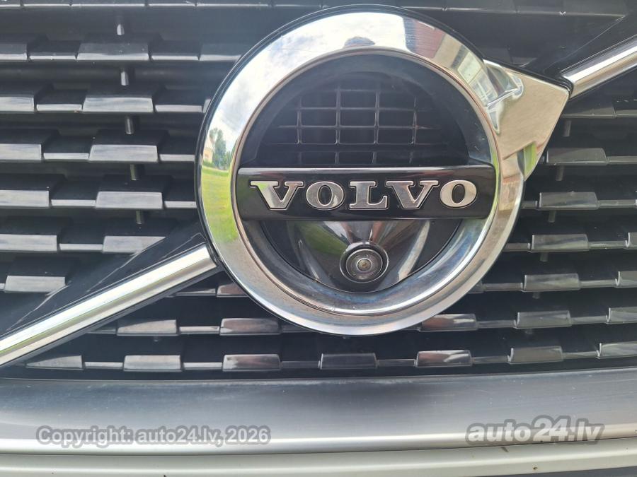 Balts Volvo XC90 2016 Tallina, ar dzinēja tilpumu 2.00 L un nobraukumu 209 tūkst. km par 19500 €, foto 15 vietnē AUTOMOTO.COM.LV