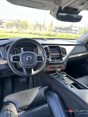 Balts Volvo XC90 2017 Tallina, ar dzinēja tilpumu 2.00 L un nobraukumu 170 tūkst. km par 30999 €, foto 8 vietnē AUTOMOTO.COM.LV