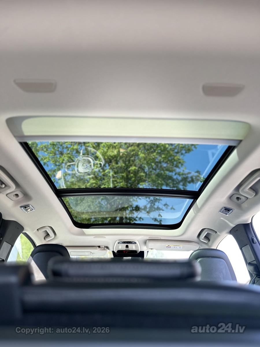 Balts Volvo XC90 2017 Tallina, ar dzinēja tilpumu 2.00 L un nobraukumu 170 tūkst. km par 30999 €, foto 11 vietnē AUTOMOTO.COM.LV
