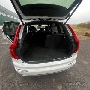 White Volvo XC90 2018 in Tallinn, with an engine capacity of 2.00 L and mileage of 111 thousand km for 33500 €, photo 11 on AUTOMOTO.COM.LV