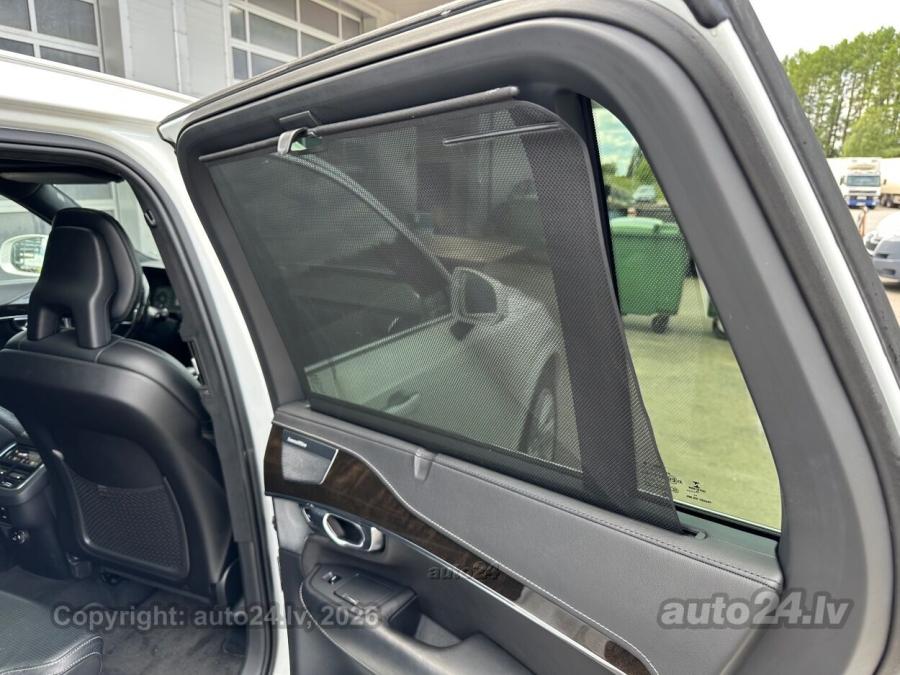Balts Volvo XC90 2018 Tartu, ar dzinēja tilpumu 2.00 L un nobraukumu 114 tūkst. km par 24999 €, foto 21 vietnē AUTOMOTO.COM.LV