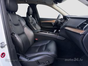 White Volvo XC90 2018 in Parnu, with an engine capacity of 2.00 L and mileage of 98 thousand km for 34900 €, photo 6 on AUTOMOTO.COM.LV