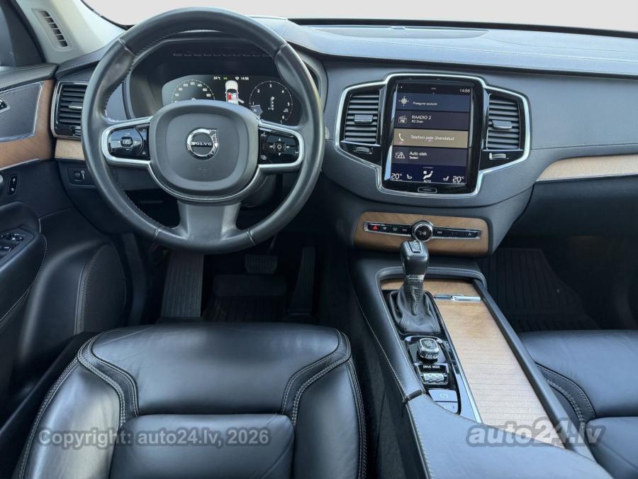 White Volvo XC90 2018 in Parnu, with an engine capacity of 2.00 L and mileage of 98 thousand km for 34900 €, photo 8 on AUTOMOTO.COM.LV