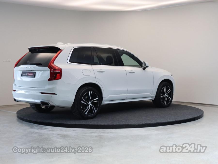 Balts Volvo XC90 2019 Tallina, ar dzinēja tilpumu 1.97 L un nobraukumu 94 tūkst. km par 42900 €, foto 4 vietnē AUTOMOTO.COM.LV