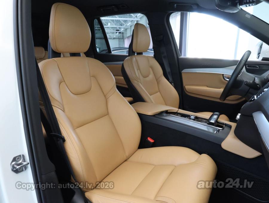 Balts Volvo XC90 2019 Tallina, ar dzinēja tilpumu 1.97 L un nobraukumu 94 tūkst. km par 42900 €, foto 18 vietnē AUTOMOTO.COM.LV