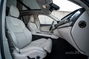 Balts Volvo XC90 2022 Tartu, ar dzinēja tilpumu 2.00 L un nobraukumu 127 tūkst. km par 48900 €, foto 12 vietnē AUTOMOTO.COM.LV