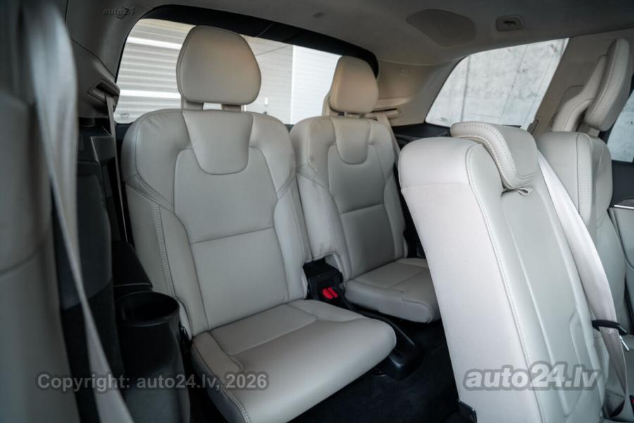 Balts Volvo XC90 2022 Tartu, ar dzinēja tilpumu 2.00 L un nobraukumu 127 tūkst. km par 48900 €, foto 17 vietnē AUTOMOTO.COM.LV