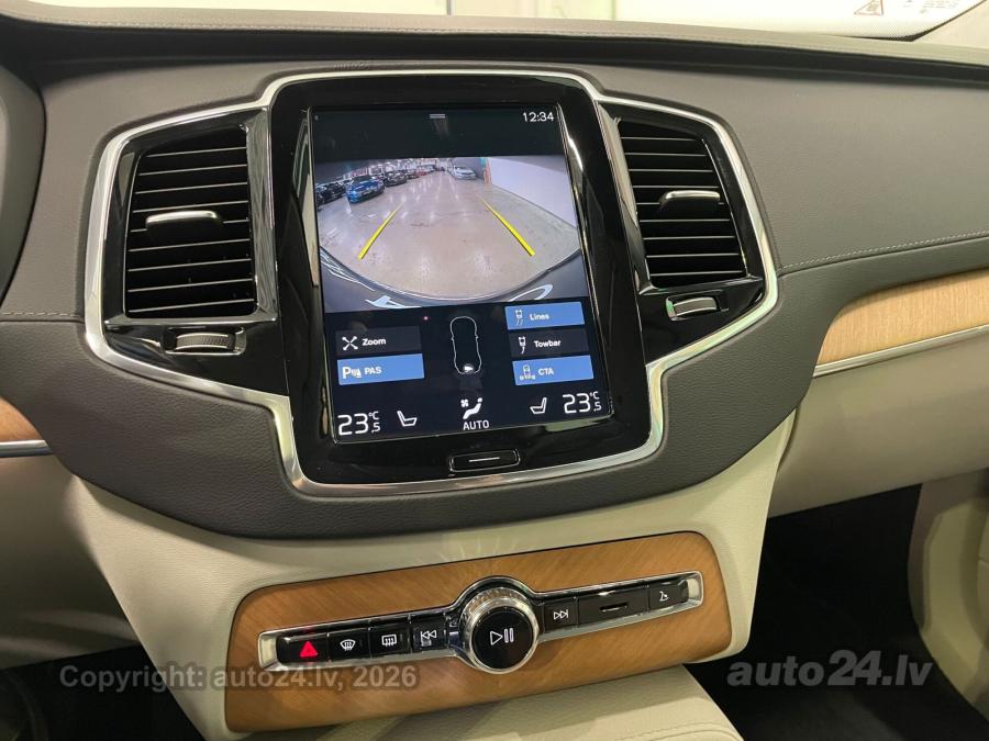 Balts Volvo XC90 2022 Tallina, ar dzinēja tilpumu 2.00 L un nobraukumu 147 tūkst. km par 35990 €, foto 18 vietnē AUTOMOTO.COM.LV