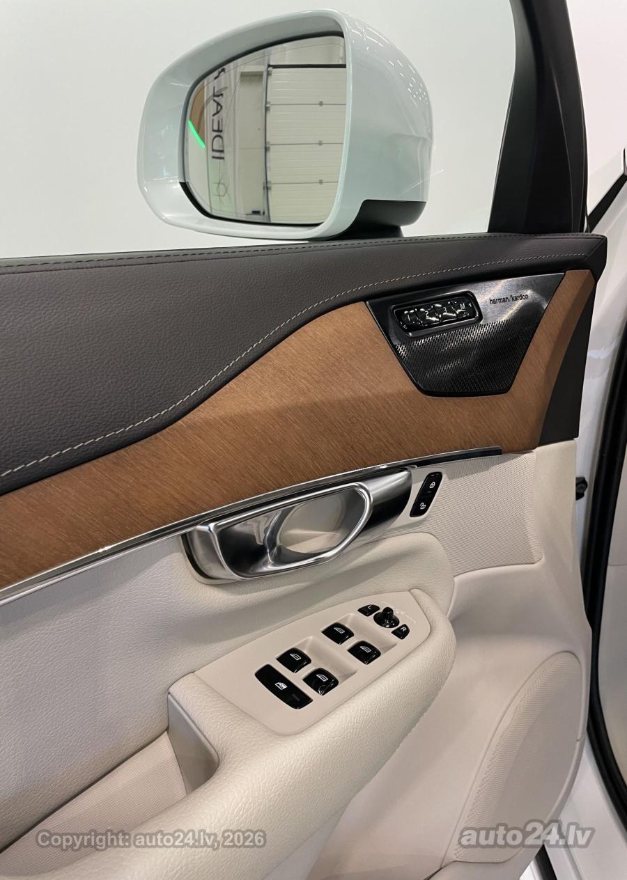 Balts Volvo XC90 2022 Tallina, ar dzinēja tilpumu 2.00 L un nobraukumu 147 tūkst. km par 35990 €, foto 19 vietnē AUTOMOTO.COM.LV
